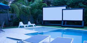 6 Best Inflatable Movie Screens With Projector And Speakers - Loud Beats