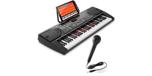 6 Best Piano Keyboards with Headphone Jack - Loud Beats
