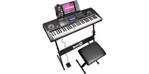 6 Best Piano Keyboards with Headphone Jack - Loud Beats